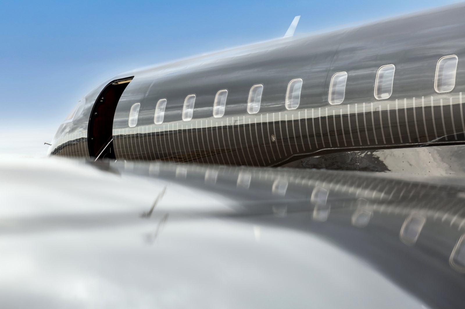 Bombardier Global Express XRS LX-GOL | Private Jet | Global Jet